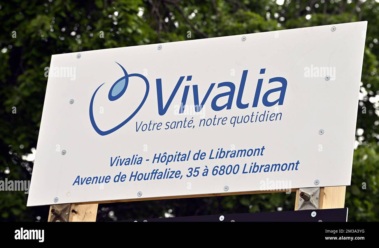 L'illustration montre le logo de l'hôpital du groupe Vivalia Centre ...