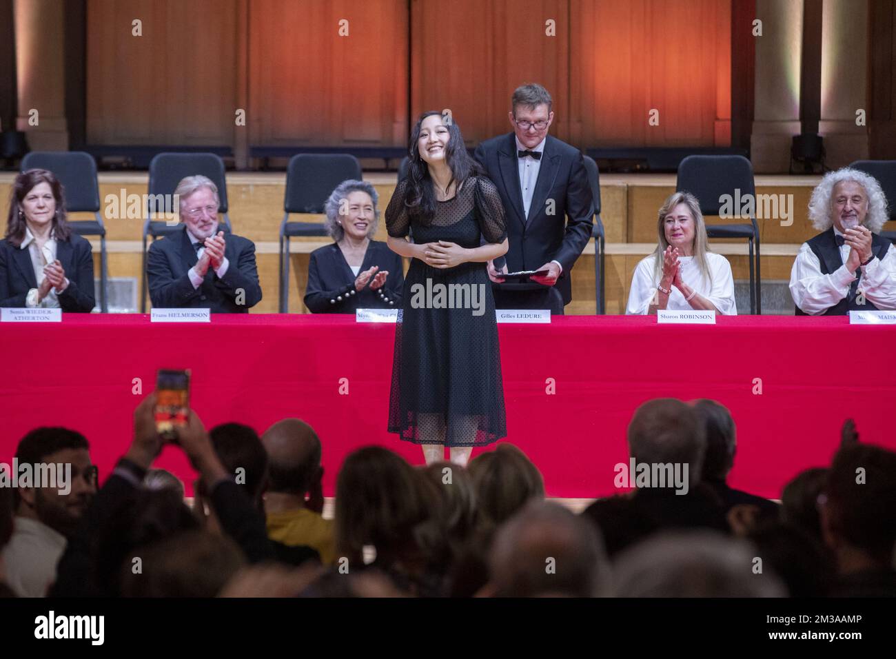 HaYoung Choi est couronné vainqueur du Concours Reine Elisabeth Cello ...