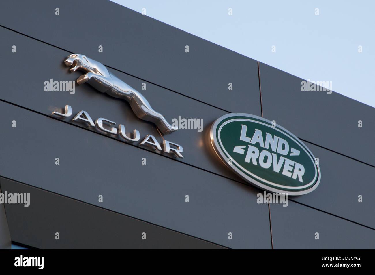 Jaguar land rover logo Banque de photographies et d’images à haute ...