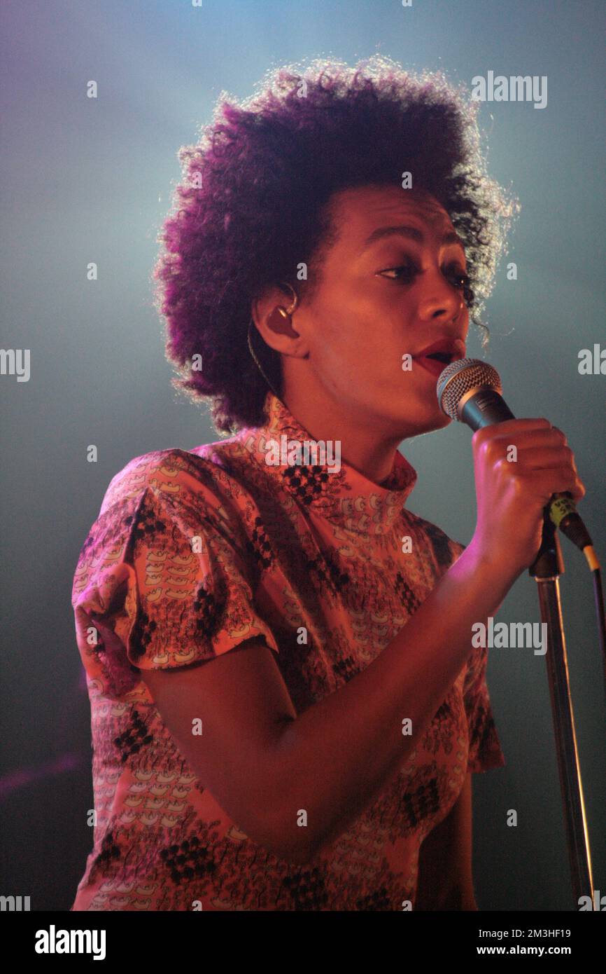 Solange knowles Banque de photographies et d’images à haute résolution ...