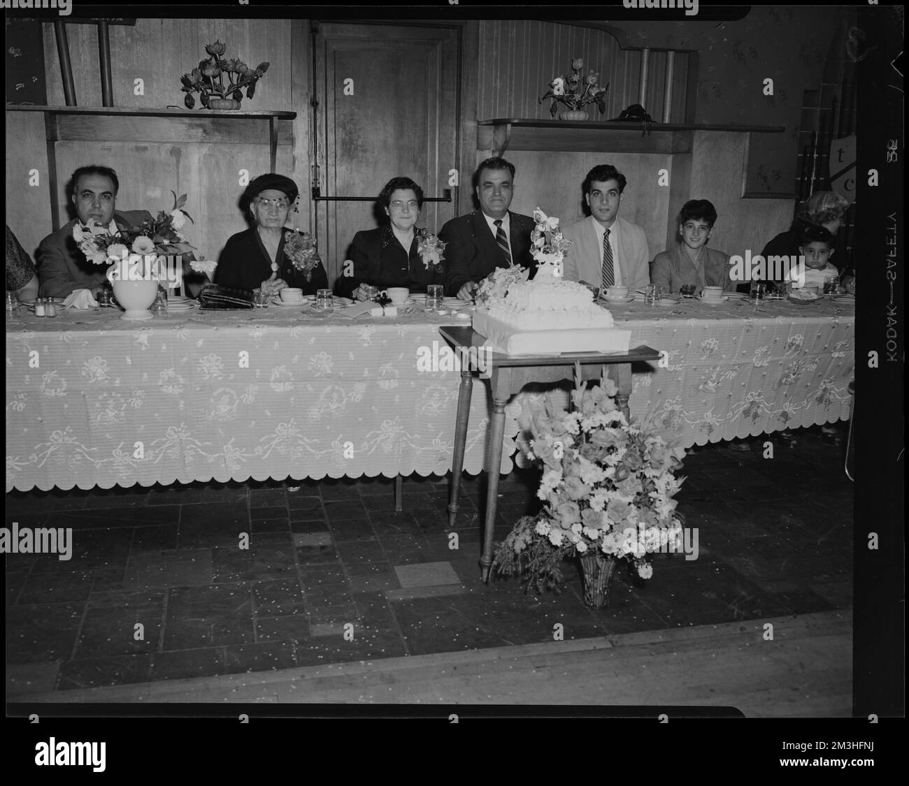 M. et Mme Setrak Zirakian 25 ans, Cabot Farms. Famille de M. et Mme ...