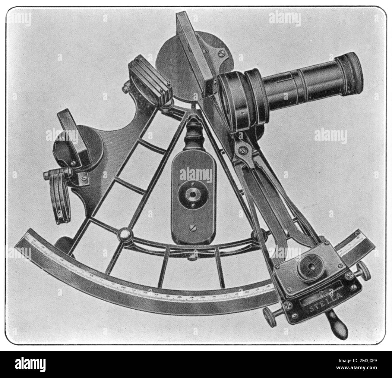 Un sextant typique, c.1912. Les sextants sont utilisés par les marins ...