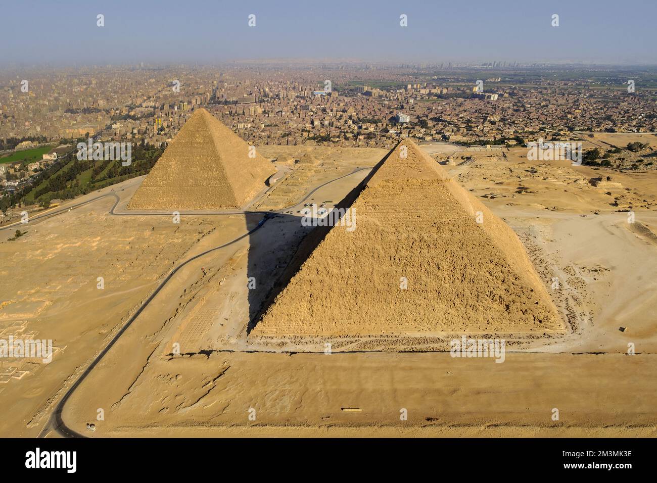 Égypte. Le Caire. Gizeh (ou Gizeh) vue aérienne de la pyramide de ...