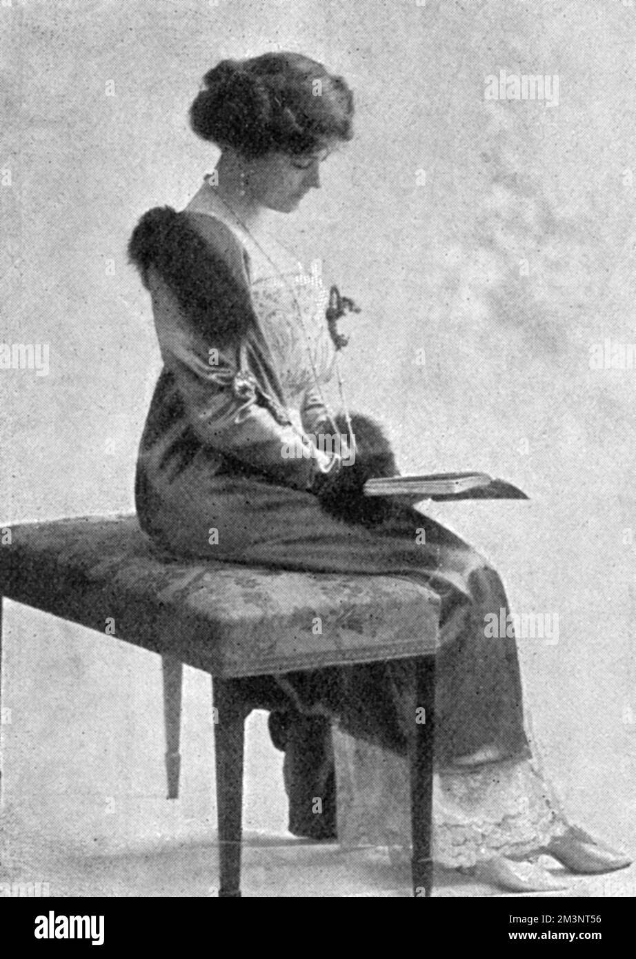 Lucy gordon Banque d'images noir et blanc - Alamy