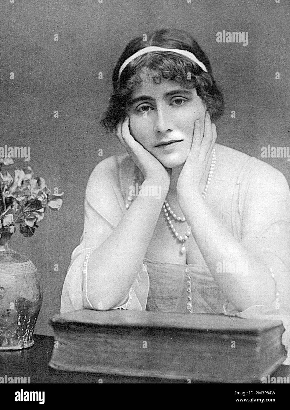 Lady rose bowes lyon Banque de photographies et d’images à haute ...