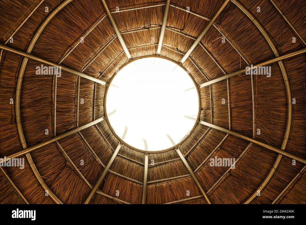 Trou rond Banque de photographies et d’images à haute résolution - Alamy