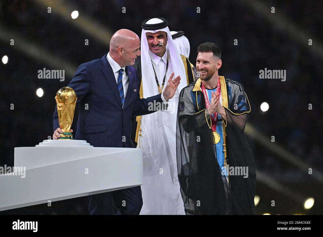 Cérémonie de remise des prix : le président de la FIFA, Gianni ...