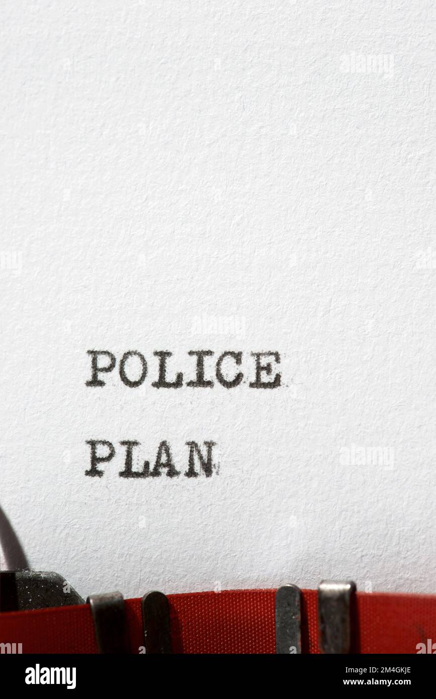 Phrase du plan de police écrite avec une machine à écrire Photo Stock ...