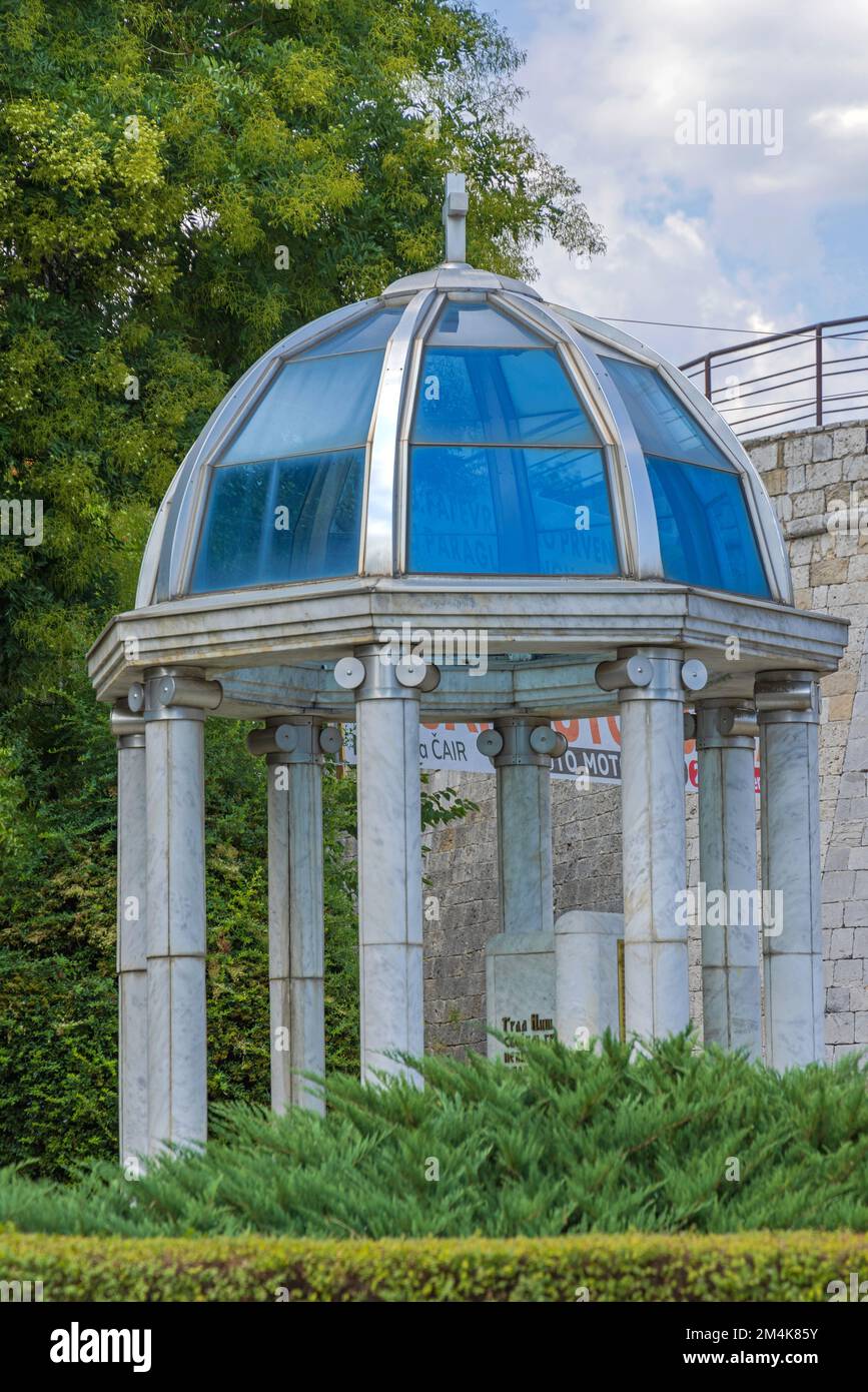 Nis 1999 Banque de photographies et d’images à haute résolution - Alamy