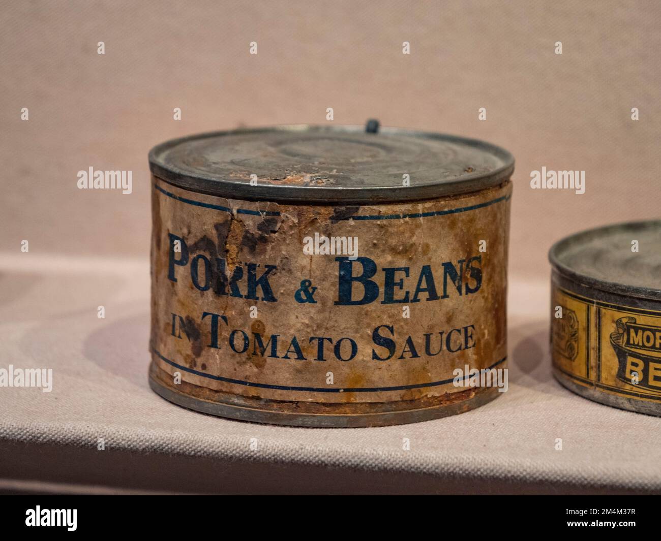 Une boîte de porc et de haricots dans la sauce tomate, une ration de la ...