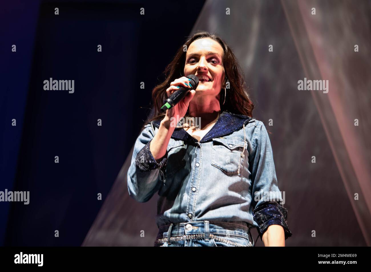 Edèle Lynch de B s'est mise en scène à l'OVO Hydro Glasgow le 19th ...