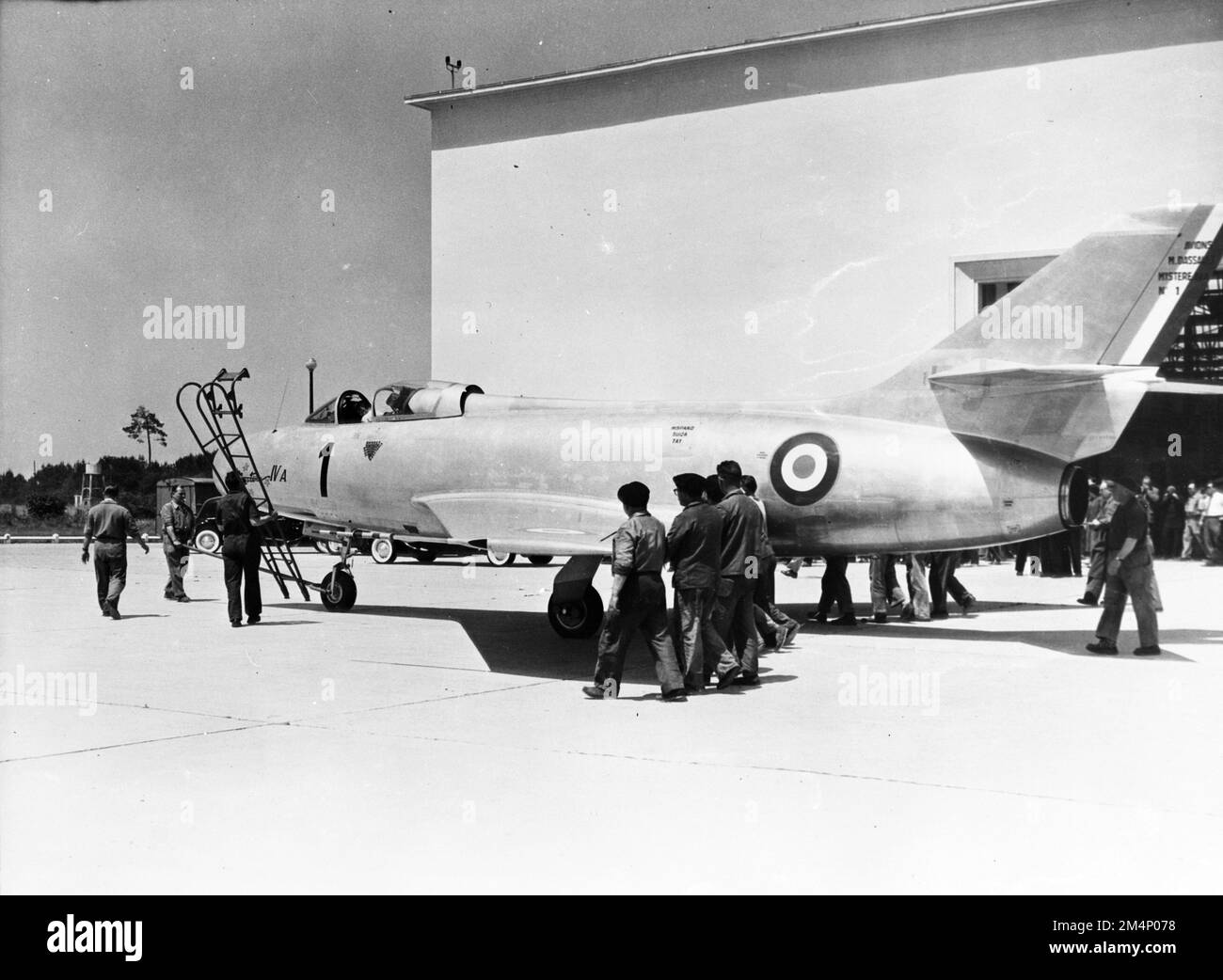Mystere IV remis à l'USAF (Offshore). Photographies des programmes du ...