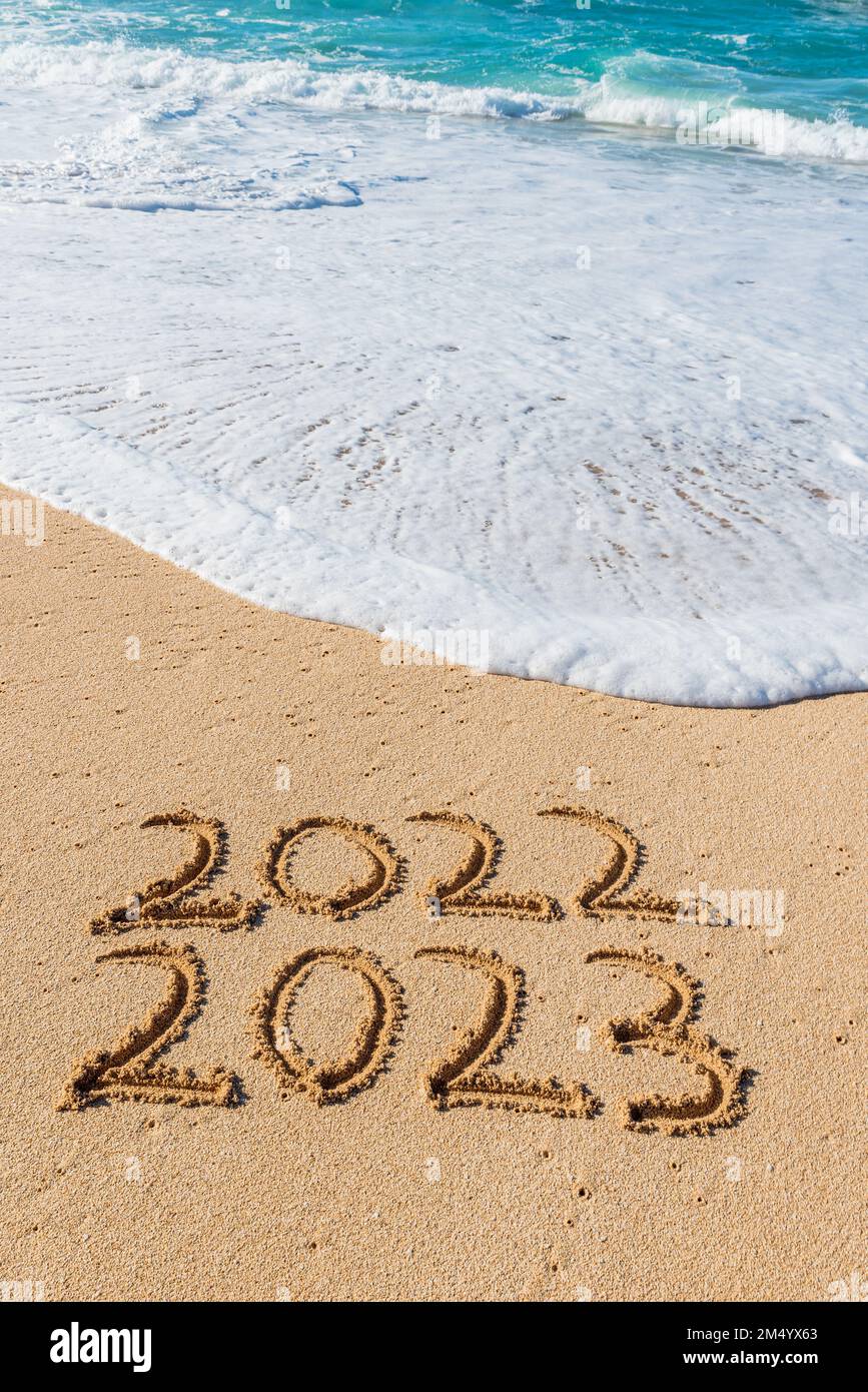 Nouvel an 2023 ocean Banque de photographies et d’images à haute résolution - Alamy