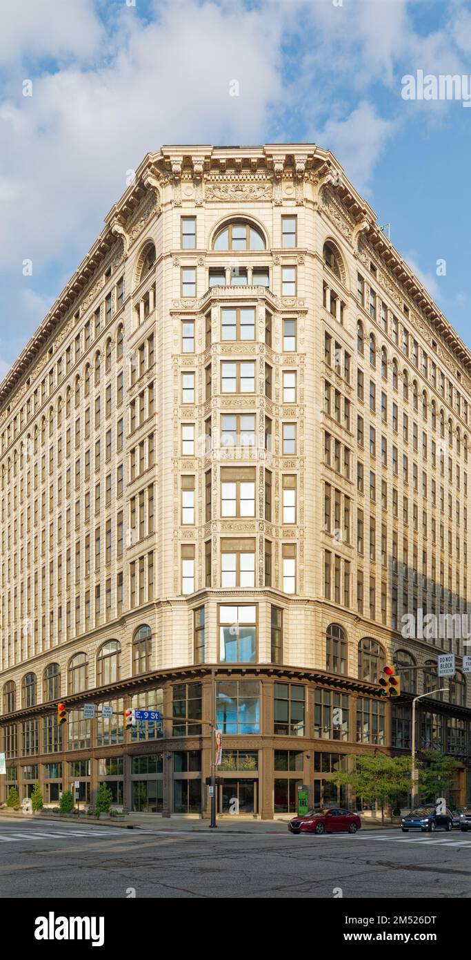 Le Rose Building de 10 étages, revêtu de terre cuite, était le plus ...