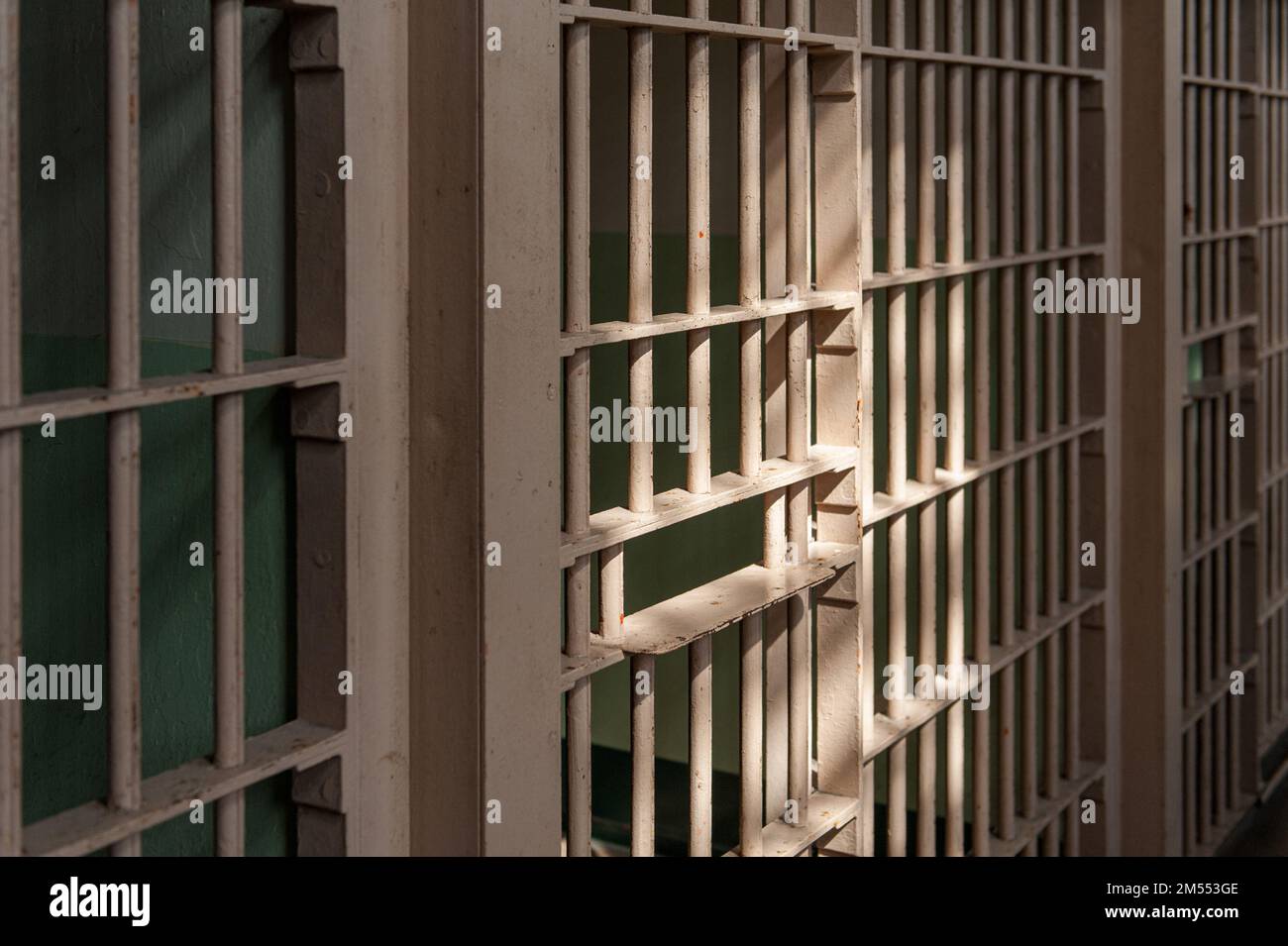 Intérieur d'Alcatraz, la tristement célèbre prison à sécurité maximale ...