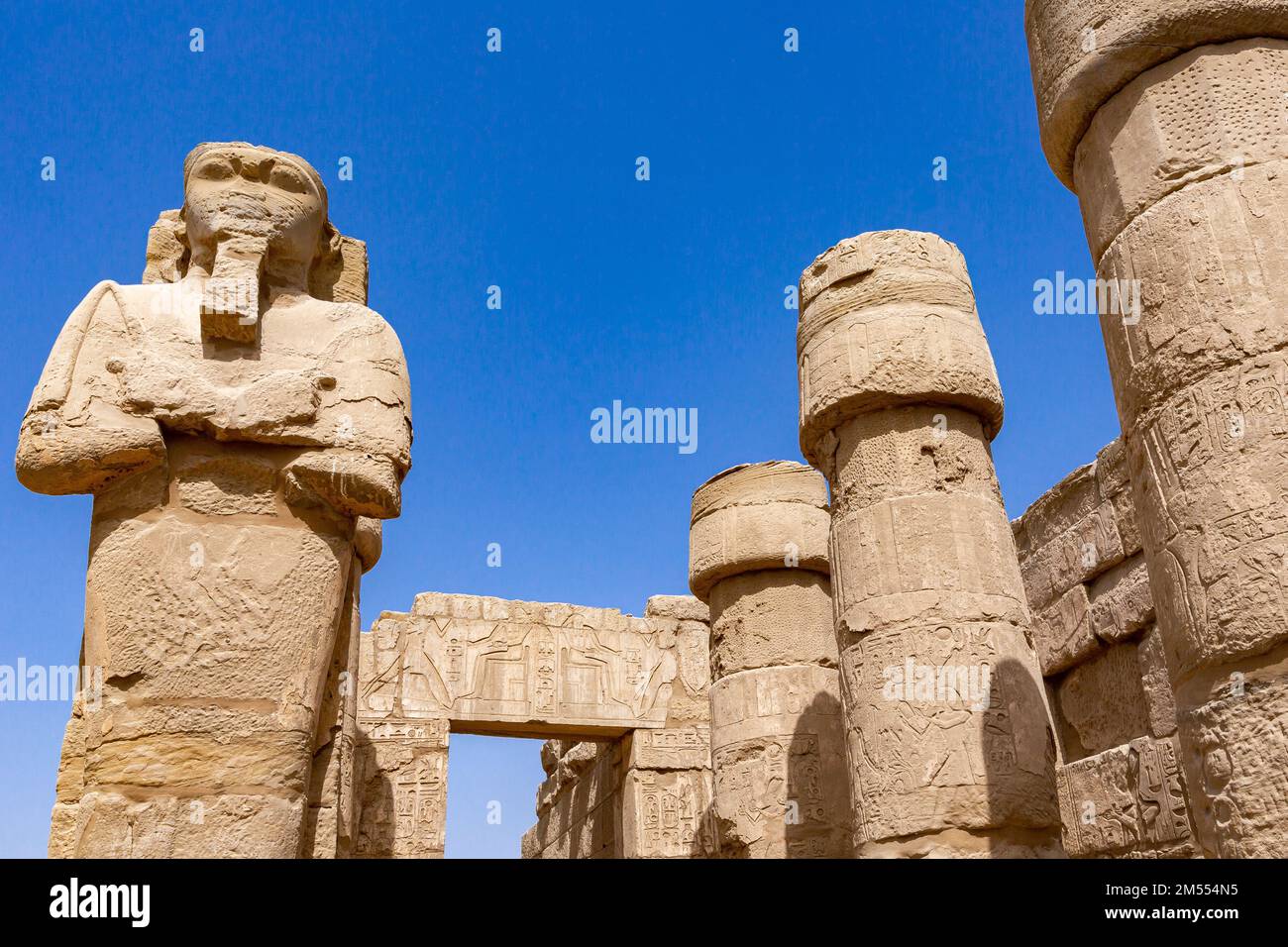 Ruines du temple égyptien de Karnak, le plus grand musée en plein air ...