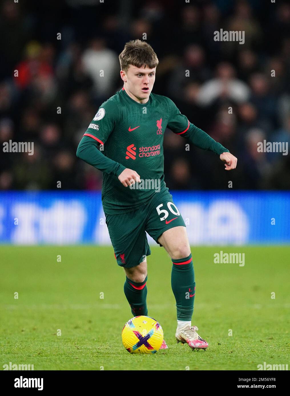 Ben Doak de Liverpool lors du match de la Premier League à Villa Park ...