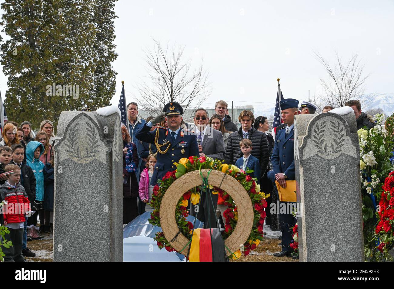 Brig. Le général Frank Graefe, attaché de défense de la République ...