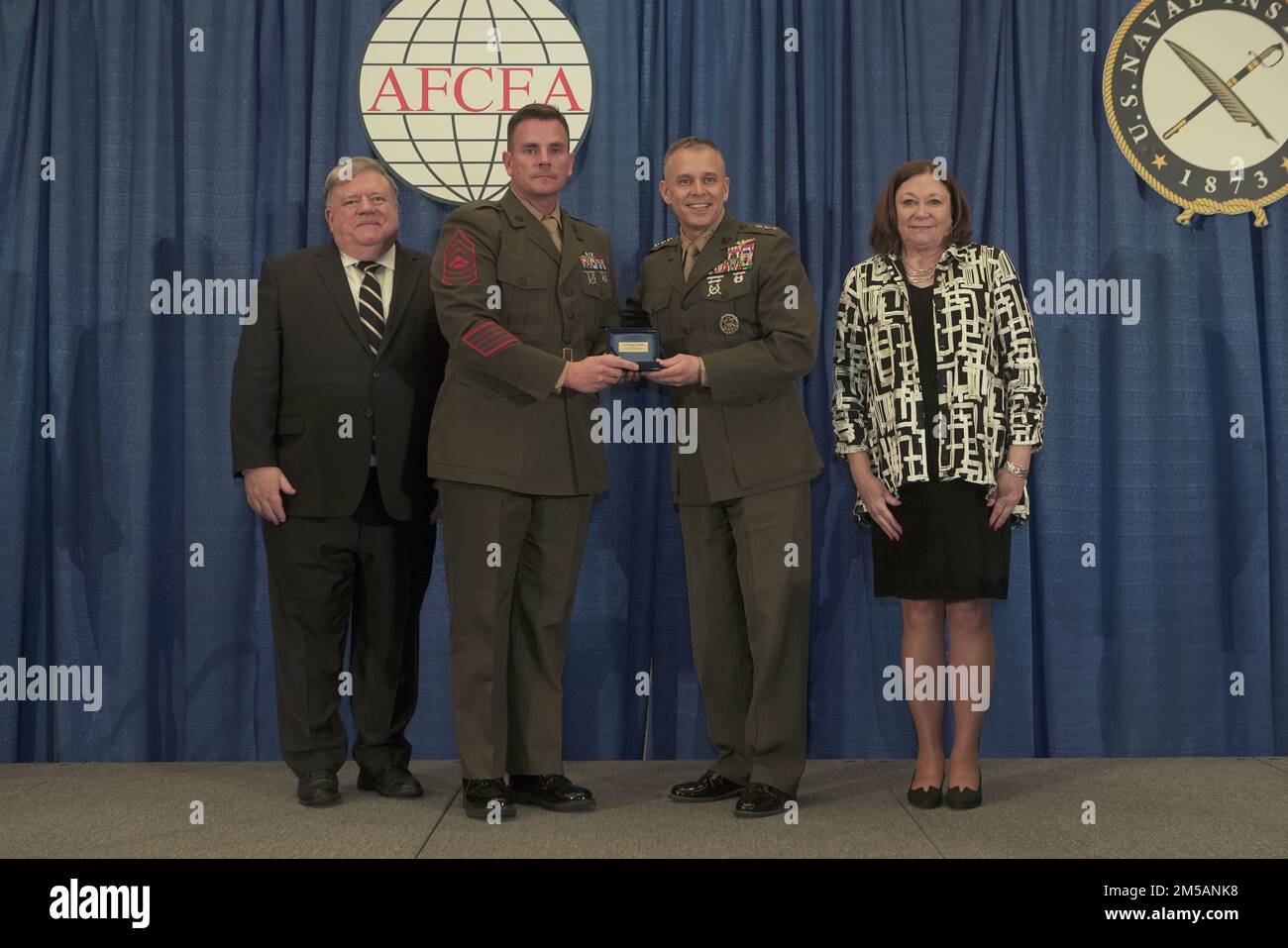 Marine corps sgt peter lawrence Banque de photographies et d’images à ...