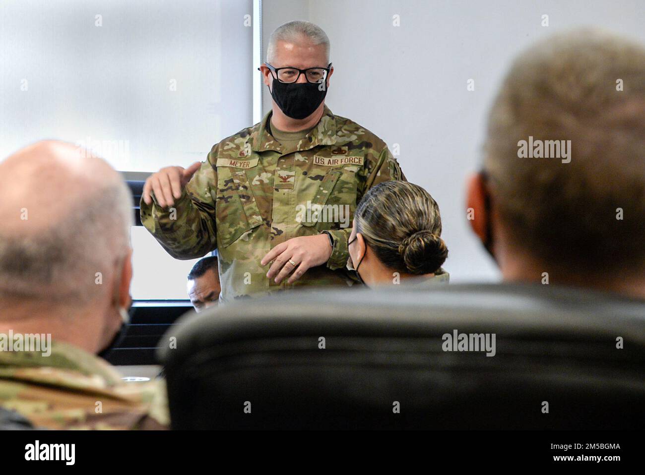 ÉTATS-UNIS Le colonel de la Force aérienne, Adrian Meyer, commandant du ...