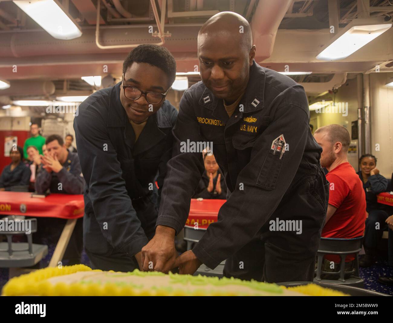 MER DE CHINE MÉRIDIONALE (24 février 2022) Matelot de 1re classe John ...