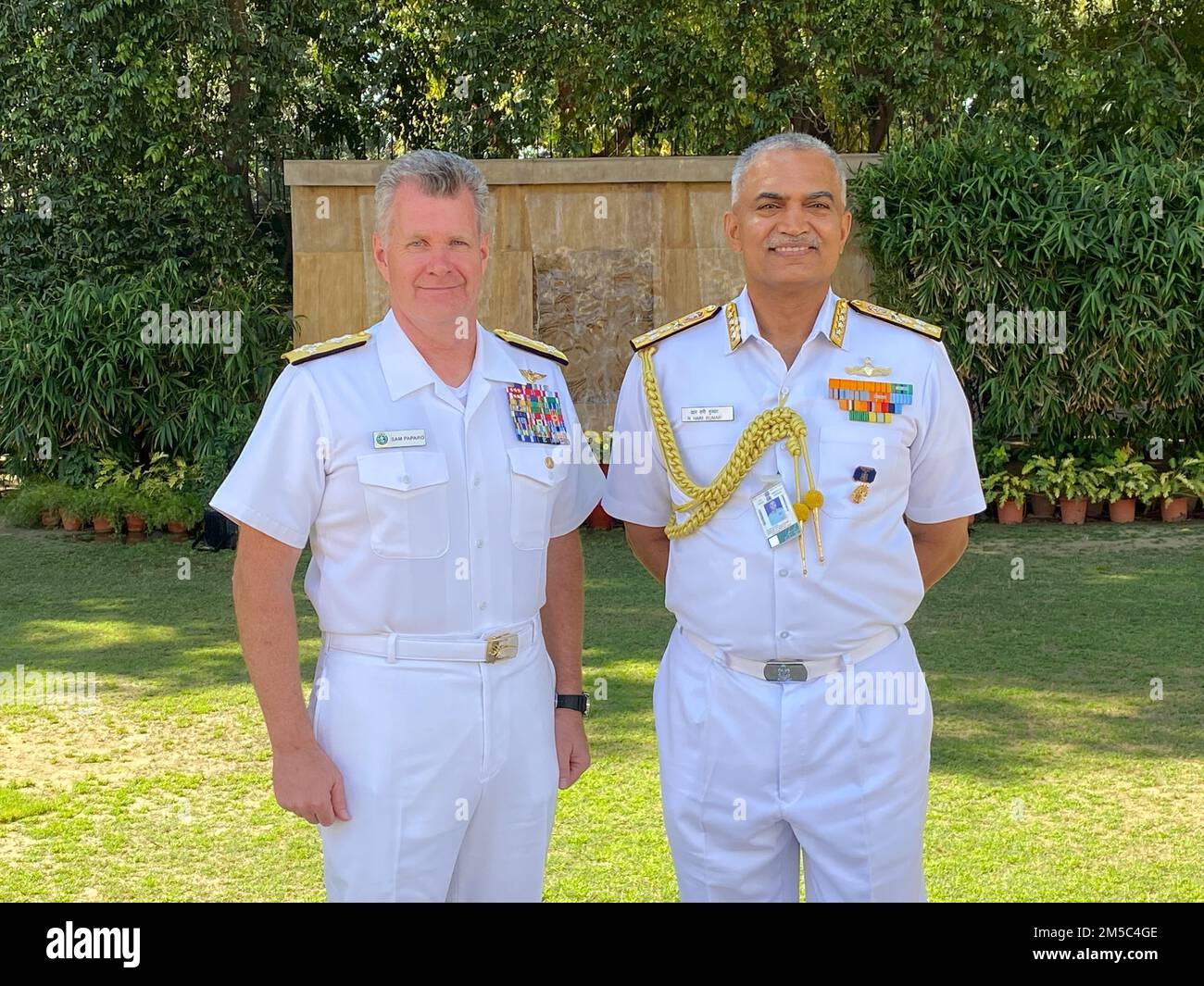 Indian navy chief Banque de photographies et d’images à haute ...