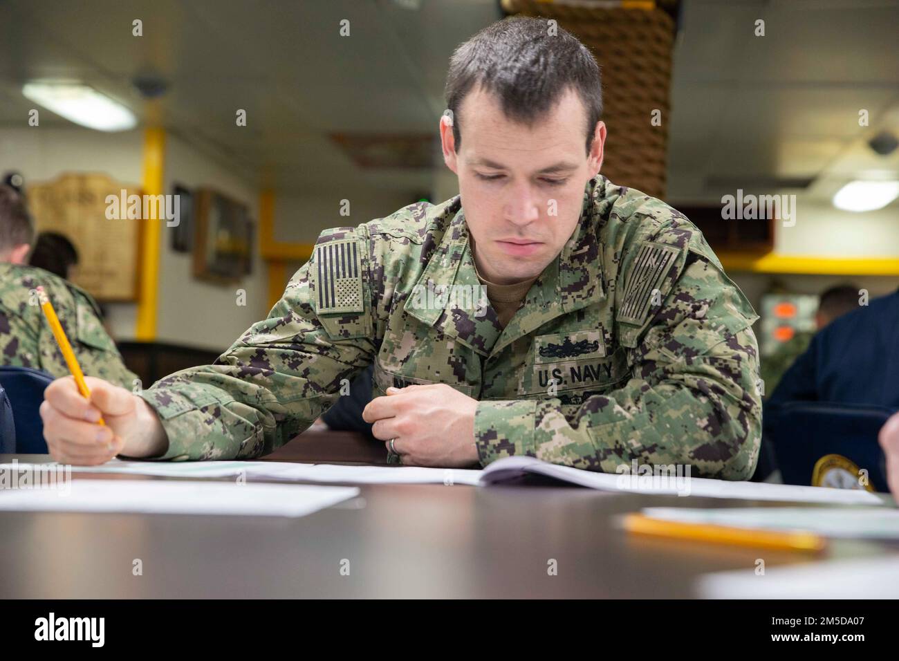 Spécialiste culinaire 2nd classe Tyler Neff, de Lehighton, Pennsylvanie ...