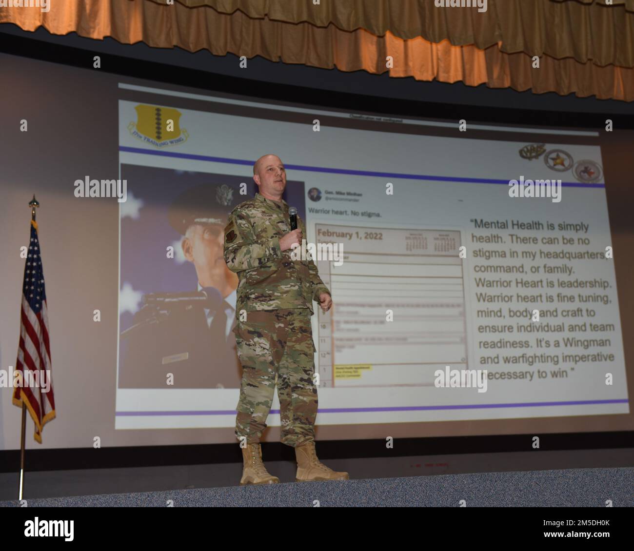 ÉTATS-UNIS Le colonel Matthew Reilman de la Force aérienne, commandant ...