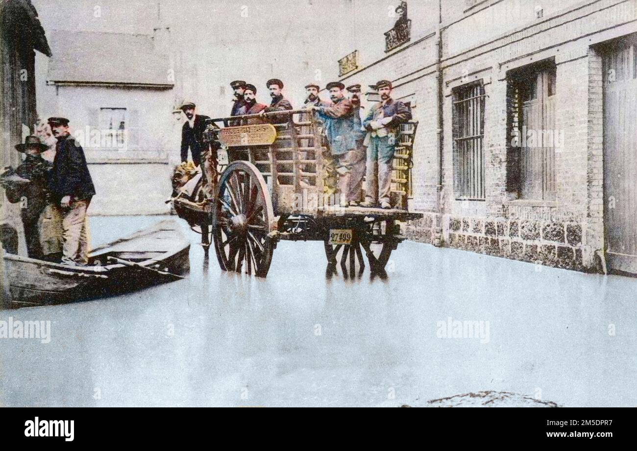 1910 grande inondation de paris Banque de photographies et d’images à ...