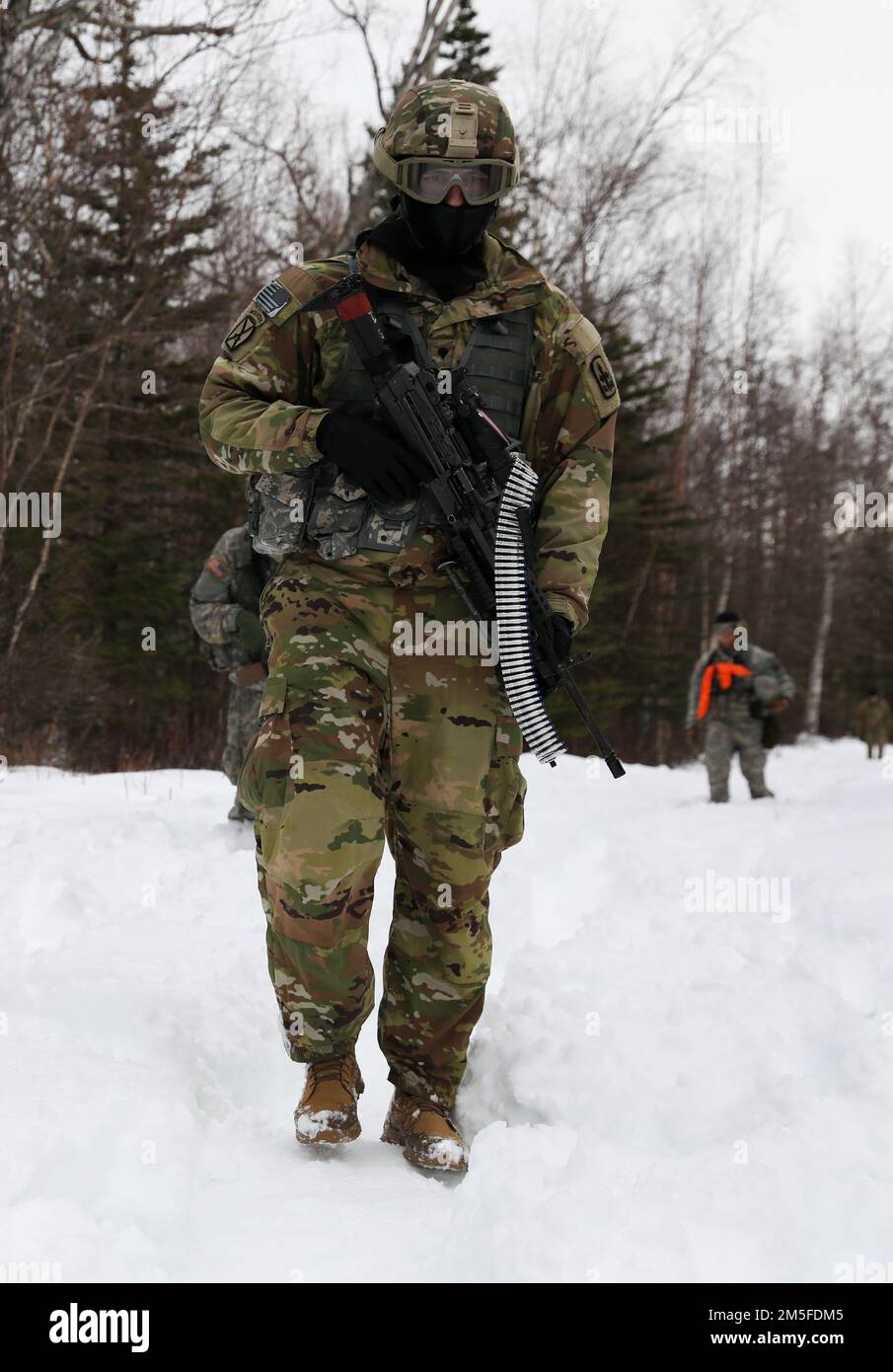 Soldats de la Garde nationale de l'Armée de l'Alaska avec la Compagnie ...