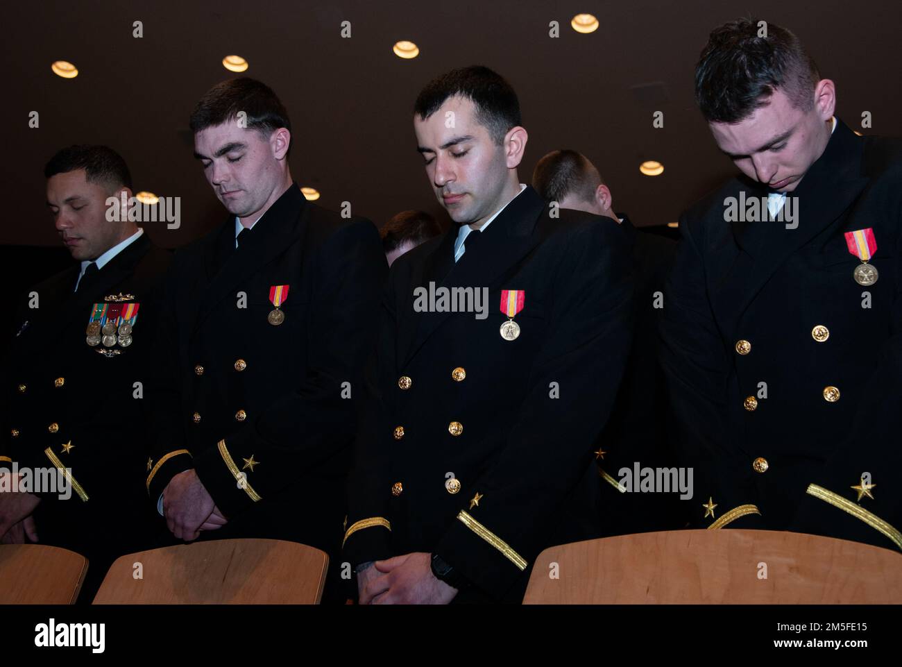 NEWPORT, RI (11 mars 2022) élèves de la classe 07-22 de l'école ...