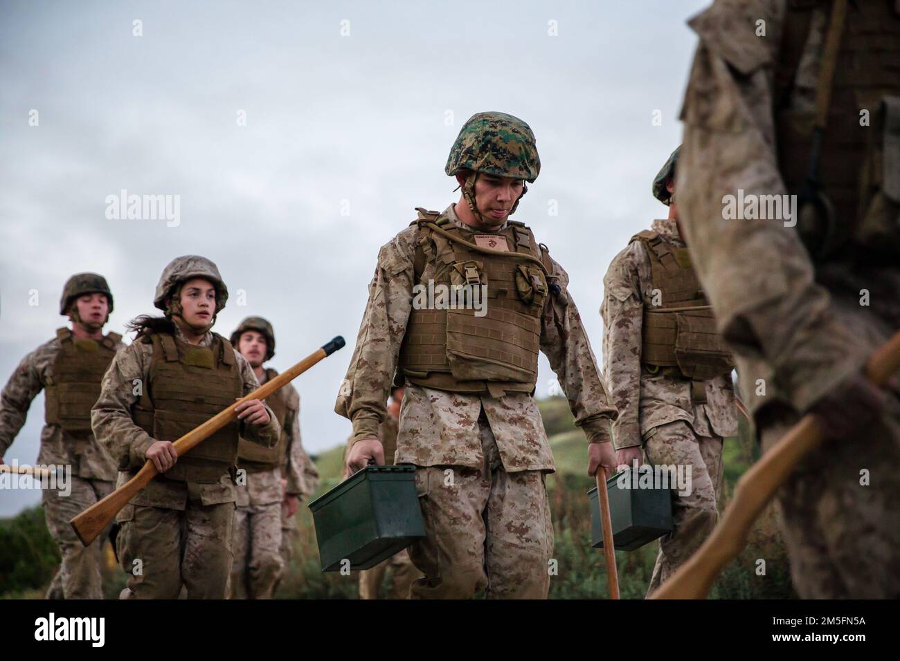Ajustement du corps des marines Banque de photographies et d’images à ...