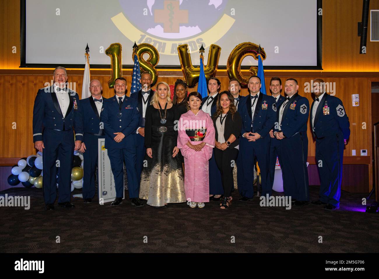 18th wing commander Banque de photographies et d’images à haute ...