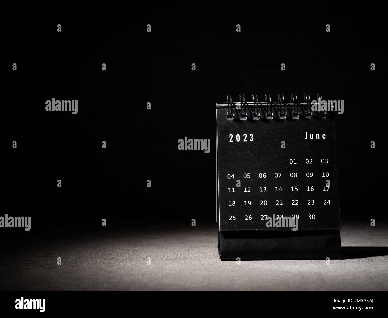 Calendrier juin 2023 Banque de photographies et d’images à haute résolution - Alamy