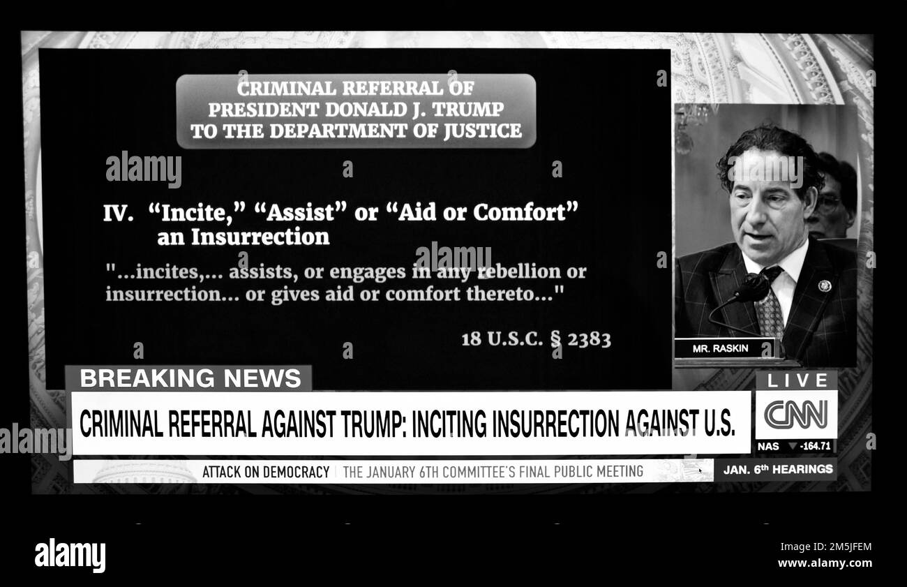 Une capture d'écran de CNN TV le 6 janvier, Jamie Raskin, membre du ...