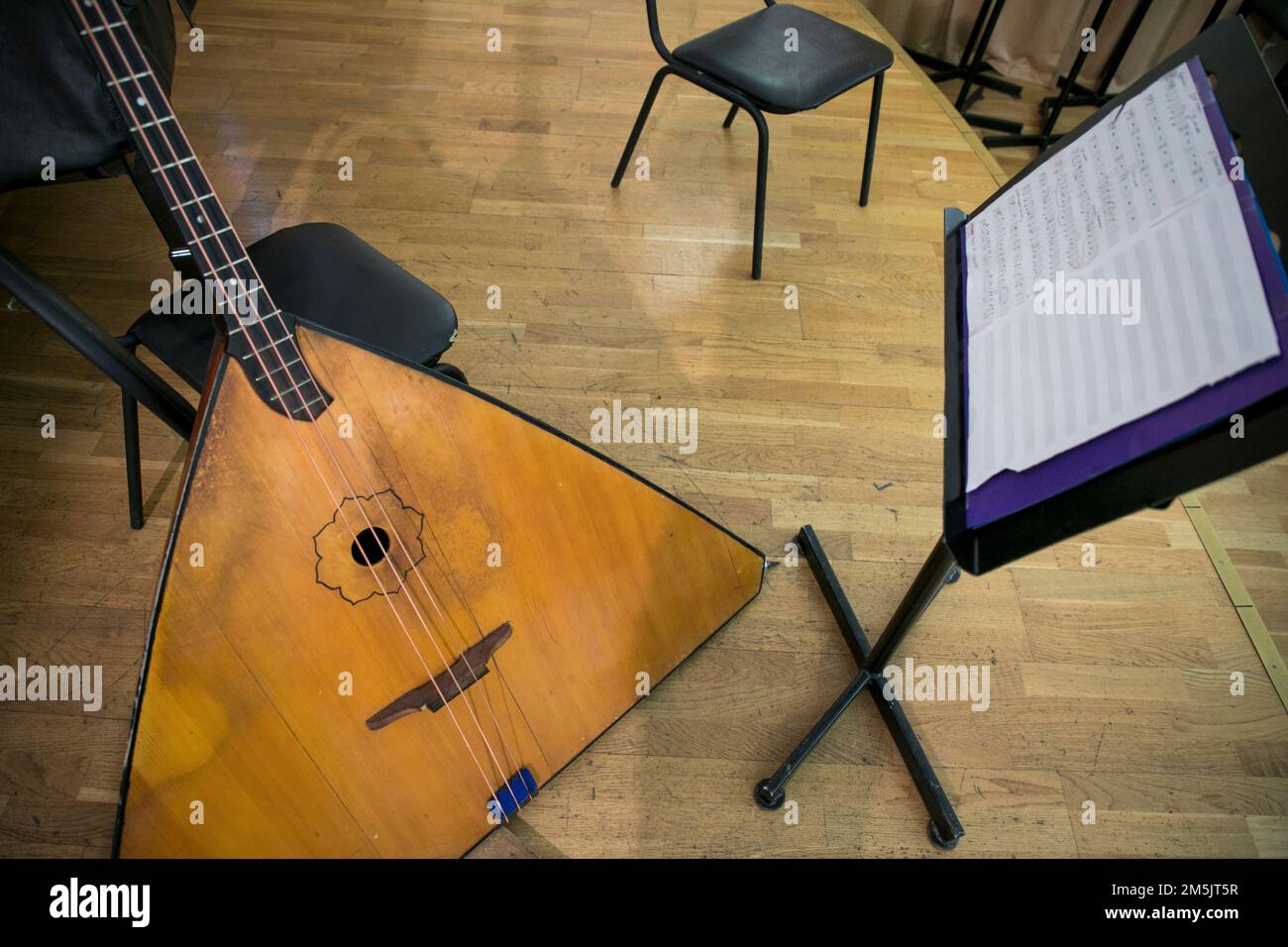 Instruments folkloriques russes Banque de photographies et d’images à ...