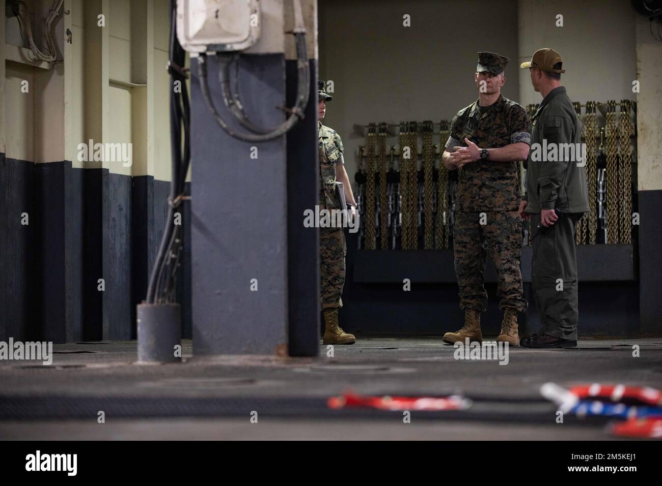 220322-N-LZ839-1697 NORFOLK, VIRGINIE. (22 mars 2022) - Brig. Le ...