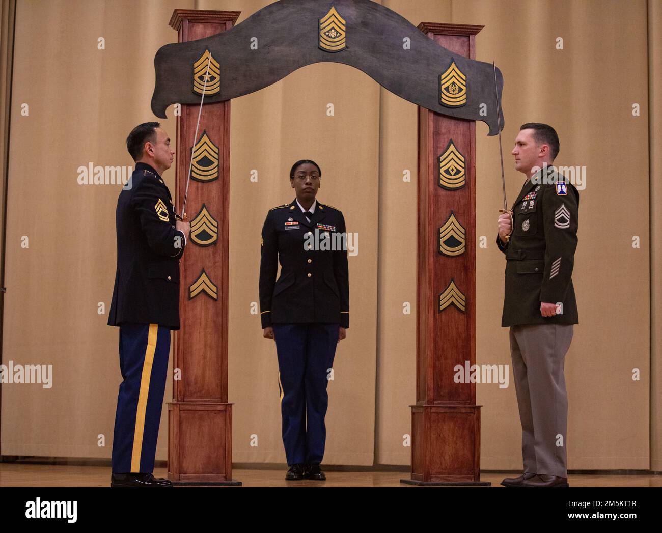 Le 46th Bataillon de soutien de l'aviation, 16th Brigade de l'aviation ...