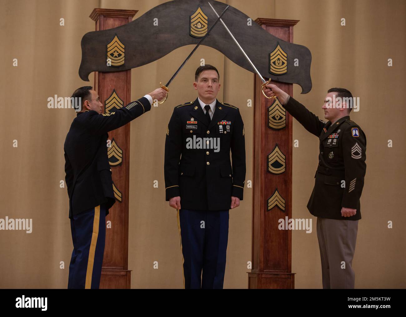 Le 46th Bataillon de soutien de l'aviation, 16th Brigade de l'aviation ...