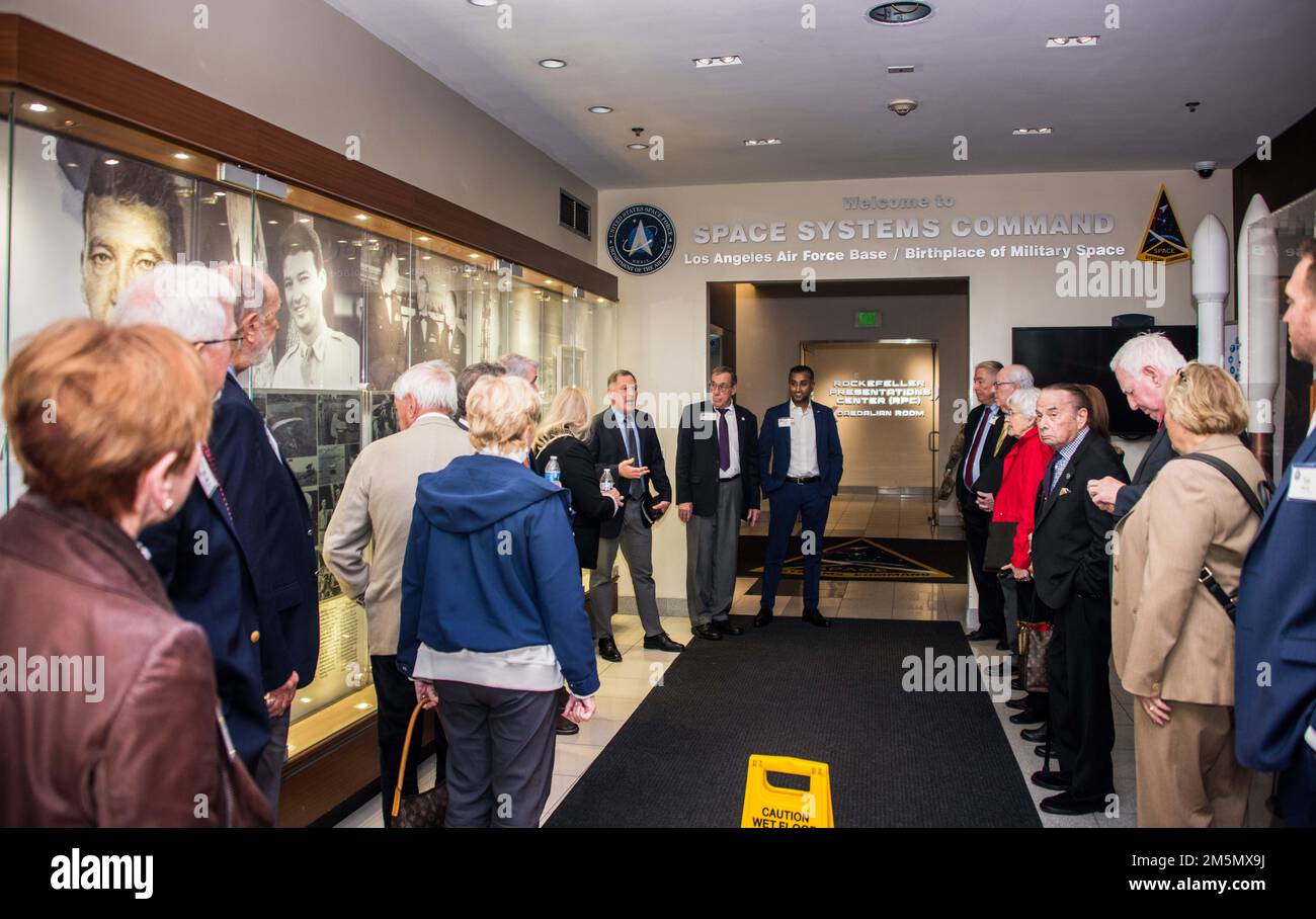 La base aérienne de Los Angeles (LA AFB) a organisé un événement d'une ...