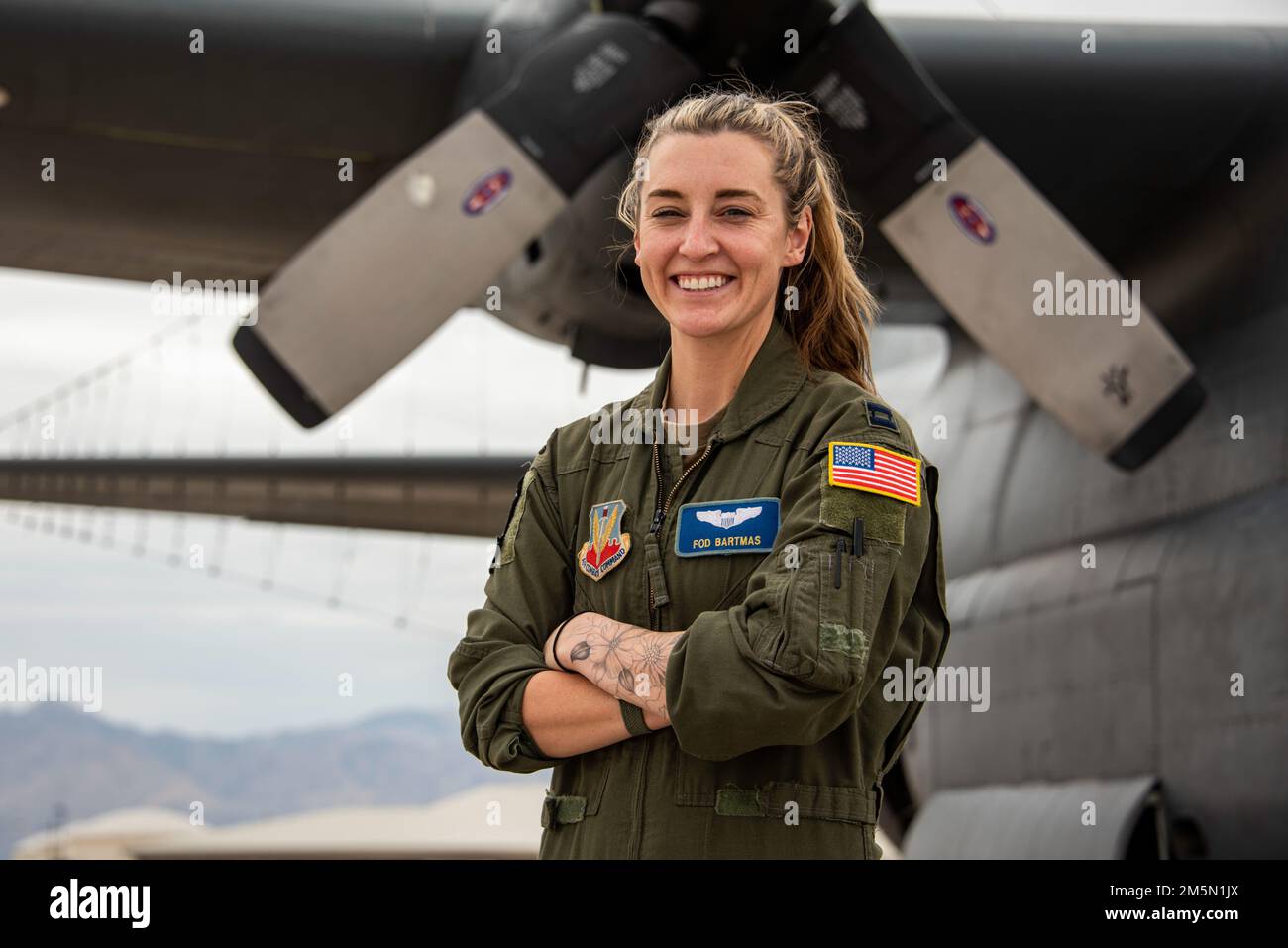 ÉTATS-UNIS Ashley Bartmas, capitaine de la Force aérienne, 55th ...