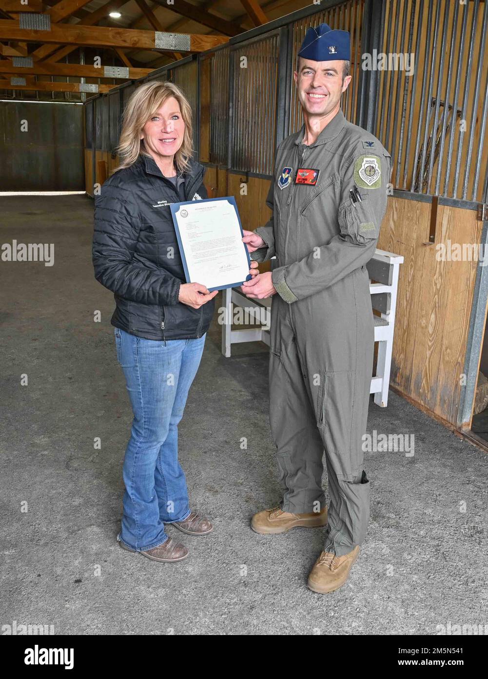 ÉTATS-UNIS Le colonel de la Force aérienne Jeff Edwards, commandant de ...
