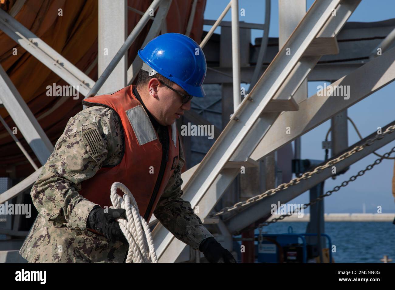 ÉTATS-UNIS Eric Hansen, officier de troisième classe de la Marine Petty ...