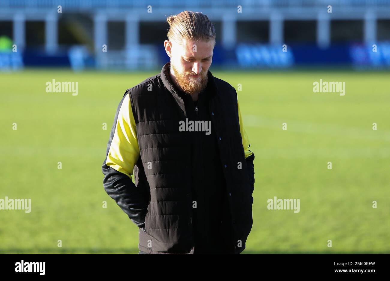 Luke Armstrong de Harrogate Town avant le lancement du match Sky Bet ...