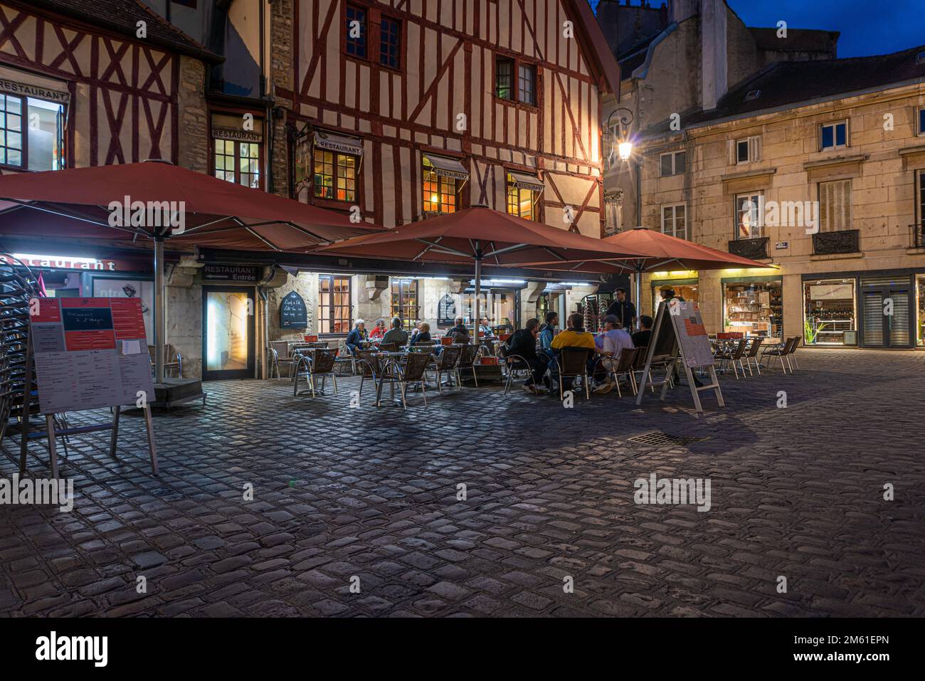Photographies touristiques de dijon Banque de photographies et d’images ...
