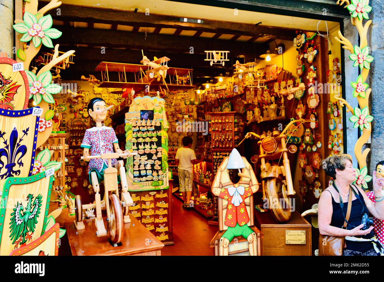 Tour d'italie femmes Banque de photographies et d’images à haute ...