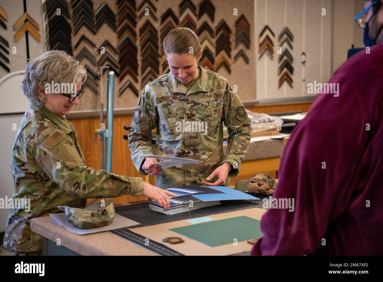 Cadre cap Banque de photographies et d’images à haute résolution - Alamy