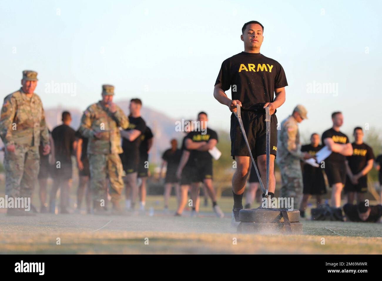 Le SPC Ronaldo Moreno, affecté à l'équipe de combat de 3rd Brigade ...