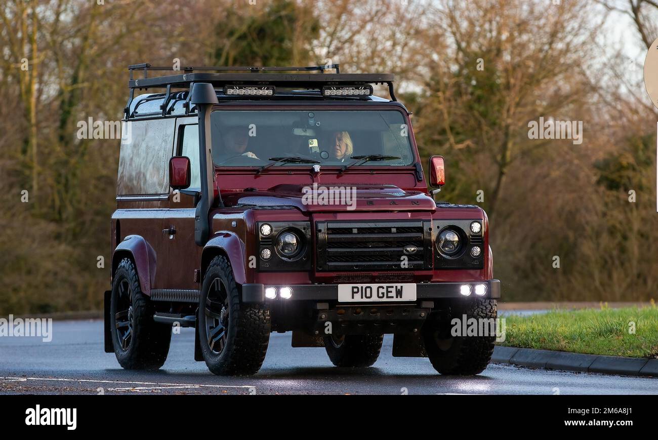 British military vehicle road Banque de photographies et d’images à ...