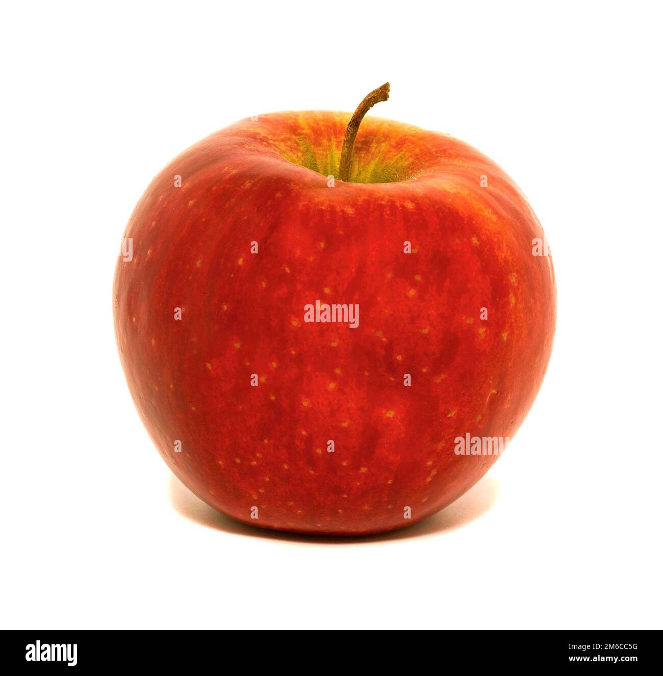 Pomme rouge sur fond blanc Banque de photographies et d’images à haute ...